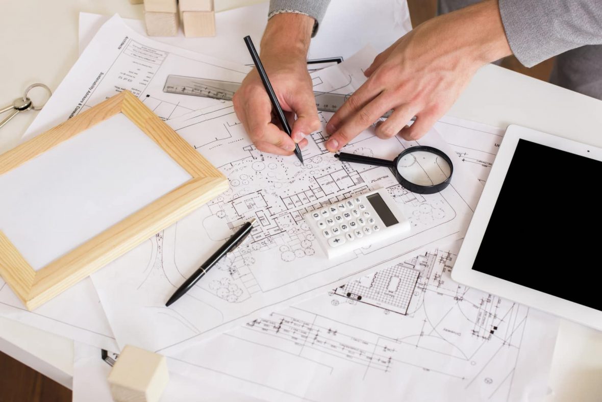 5 Surprising Facts To Choose An Architect Or A Builder