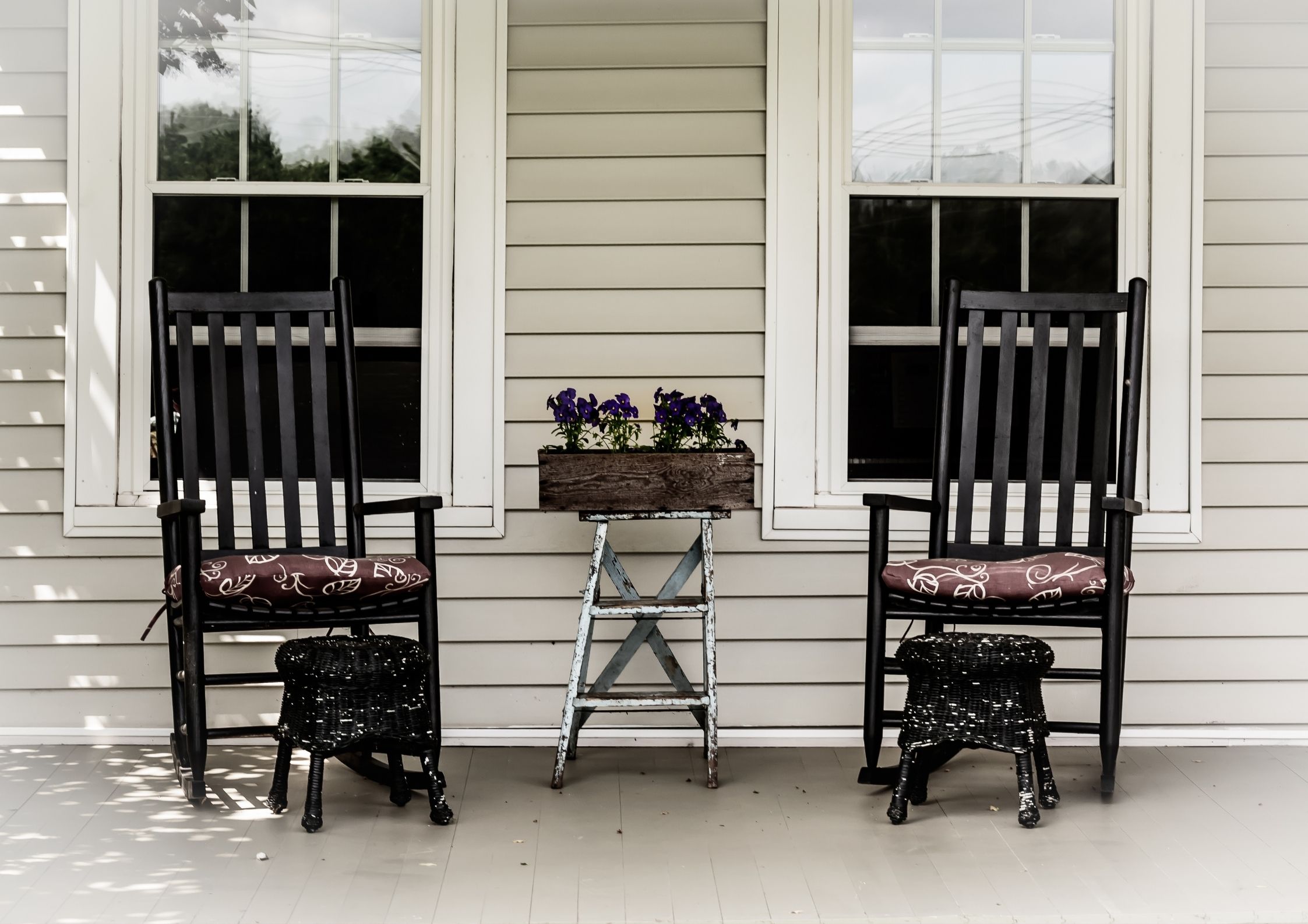 Styling Front Porch With 6 Expert Ways